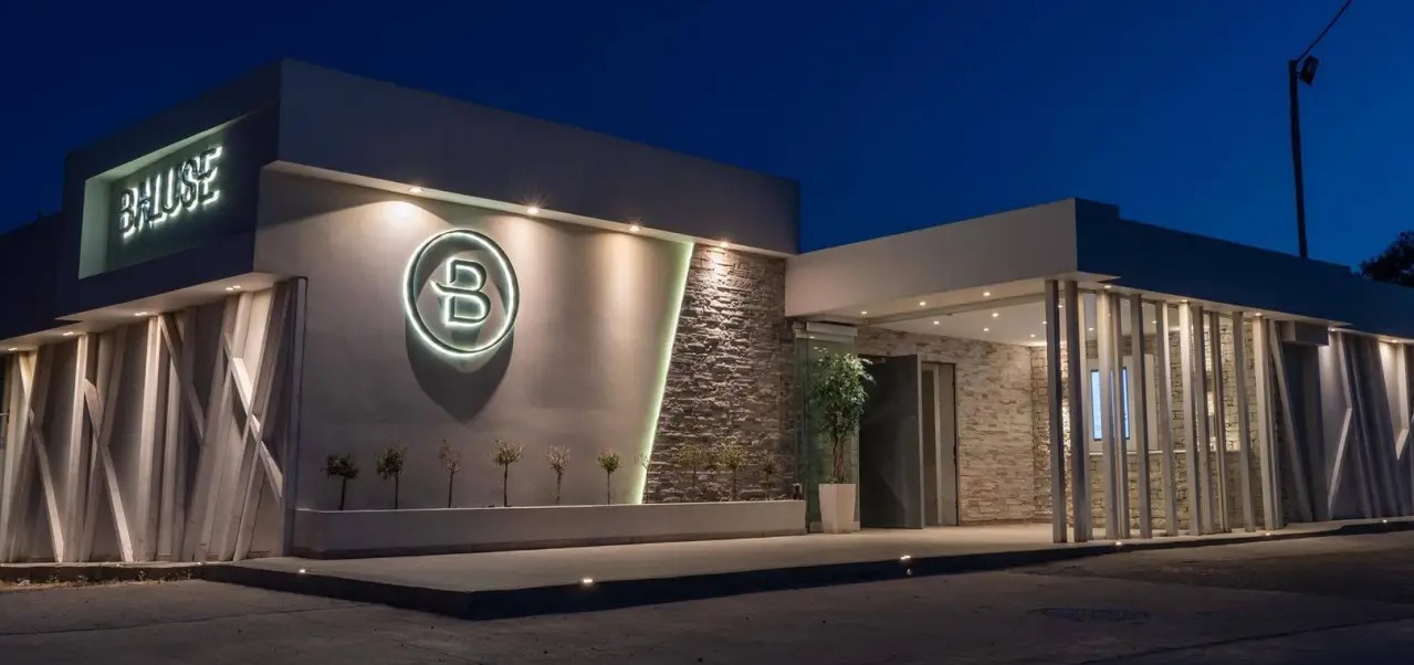 Baluse - All day seabar restaurant | Corporate Development Greece ...